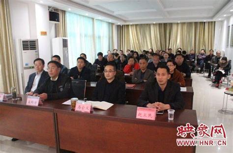 商丘食藥監局組織觀看榜樣3專題教育片 每日頭條
