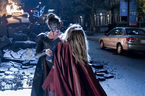 SUPERGIRL Kara Battles The Worldkiller In New Photos From Season 3