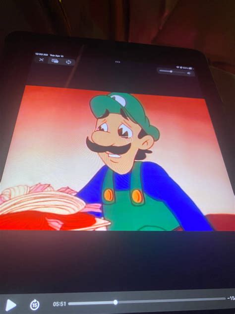 Luigi Crying By Jessieschutter On Deviantart
