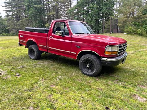 1994 Ford F150 Regular Cab · Short Bed