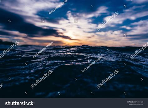 Siargao Waves 0 Images Photos De Stock Objets 3d Et Images