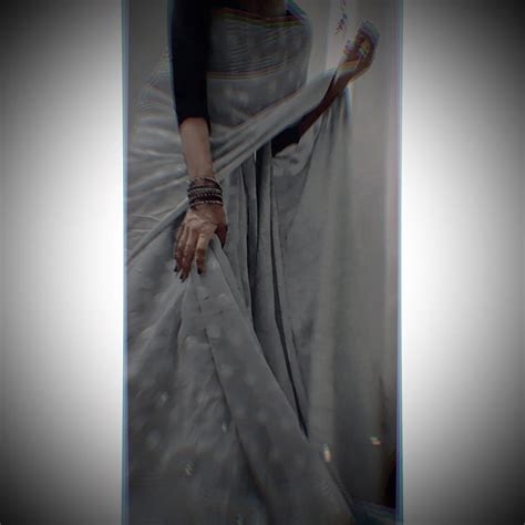 সু হা সি নী