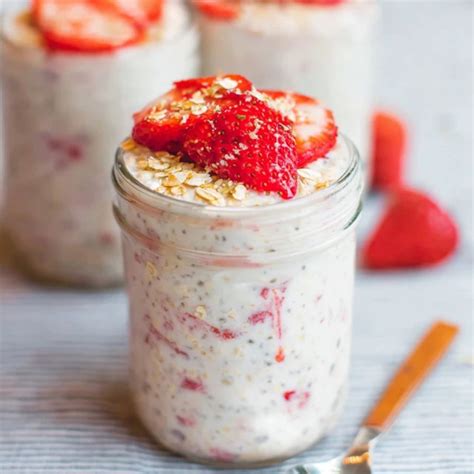 Strawberry Cheesecake Overnight Oats Easy And Creamy Recipe Cookbakeshare