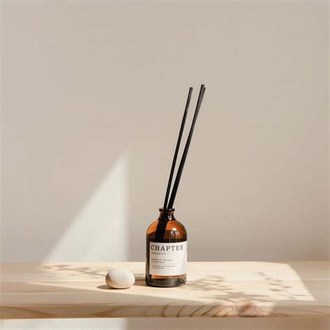 Aromatherapy Diffuser With Amber Bottles
