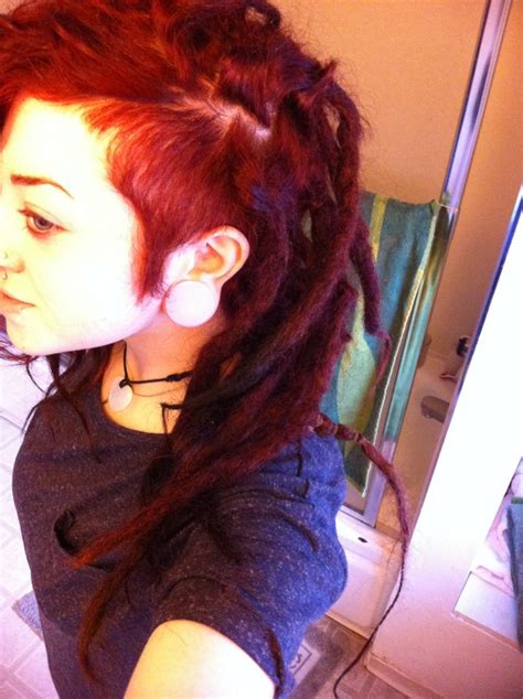 Girls Who Shave Their Heads Dreadlocks Girl Hair Styles Scene Hair