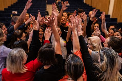 Educar Não Pode Ser Sinônimo De Adoecer Banco De Palestrantes