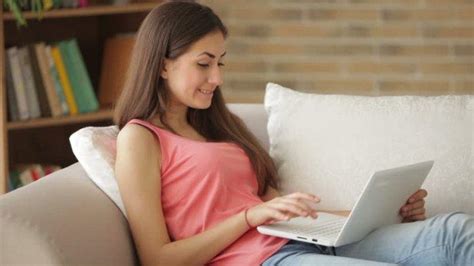 Ini Tips Lengkap Gambar Cara Mudah Download Film Pakai Idm File Torrent Lupakan Indoxxi Dan