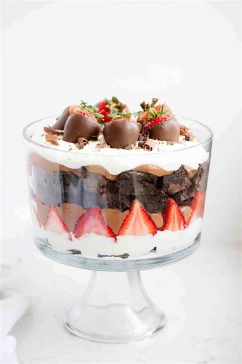 Brownie Strawberry Trifle I Heart Naptime