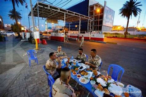 Jadwal Buka Puasa Bandung Hari Ini 3 Ramadhan 1444 H Pilih Buah Ini