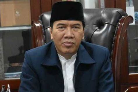 Alumani Undip Dukung Ganjar Ini Tanggapan Rektor Undip Politik
