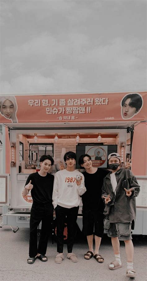 Pin Oleh Brianna Williams Di Bts Bts Lucu Gambar Bts Jhope Lucu