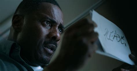 La Serie Que Mantuvo A Idris Elba Atrapado En Un Avión Tendrá Temporada