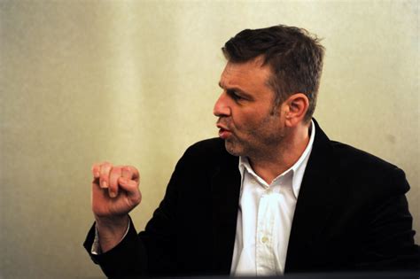 Αβρότητες Γκλέτσου σε δημοσιογράφο της Aftodioikisi Gr Είσαι παπ