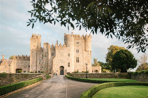 Kilkea Castle Luxurious Wedding Siobhan And Johns Celebrations