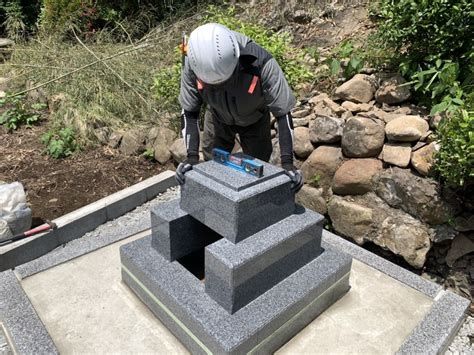 津和野町の寺院墓地にて累代墓建之 島根のお墓専門店森本石材