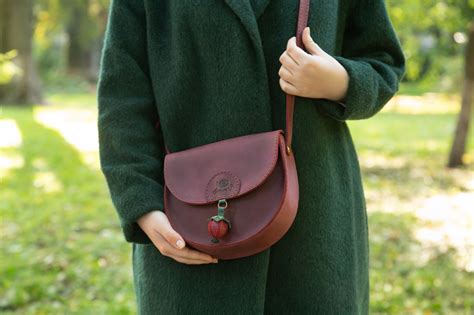 РецептыСыроеда Салат из цветной капусты с огурцом Ингредиенты 200 г цветной капусты 1 свежий