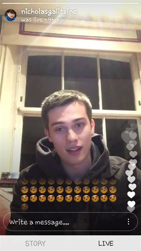 Pin By Eider On Nicholas Man Crush Everyday Nicholas Robert Pattinson