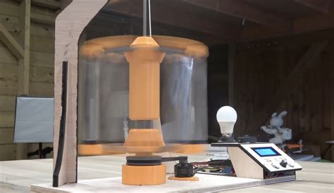 This Spinning Water Contraption Is Actually A Functional Battery