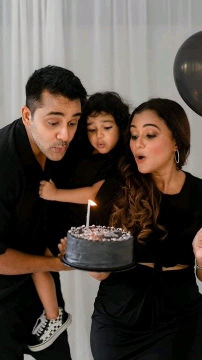 සුබ උපන්දිනයක් දිනක්ෂි🎂🎉️ ️ ඔයාලගේ ආදරේ තමයි මගේ ලොකුම හයියගලාගෙන එන උපන්දින සුබ පැතුම් වලට