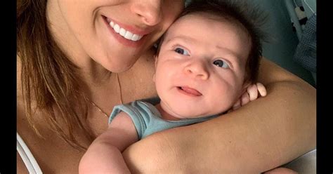 Ex BBB Kamilla Salgado deu à luz Bento em setembro de 2020 Purepeople