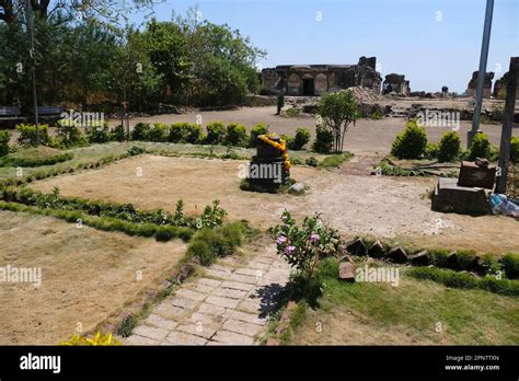 2 April 2023 Bhadurgad Dharmaveer Gad Ruins Of Bahadur Khan S