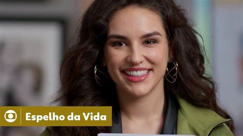 Atriz Da Globo Posa Nua Em Banheira E Ganha Elogios Dos Seguidores Veja A Foto
