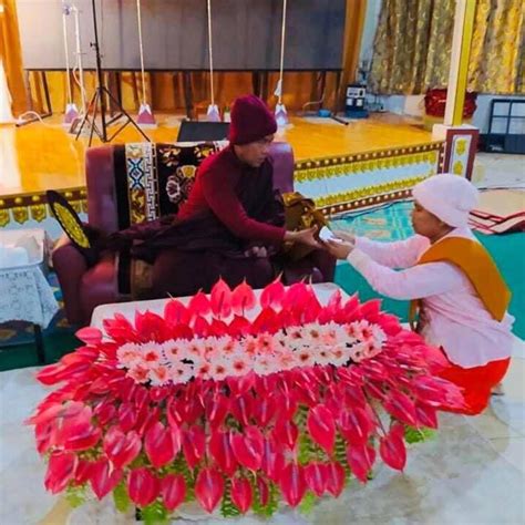 နဂါးမောက်ပိန်းပန်းချစ်သူ