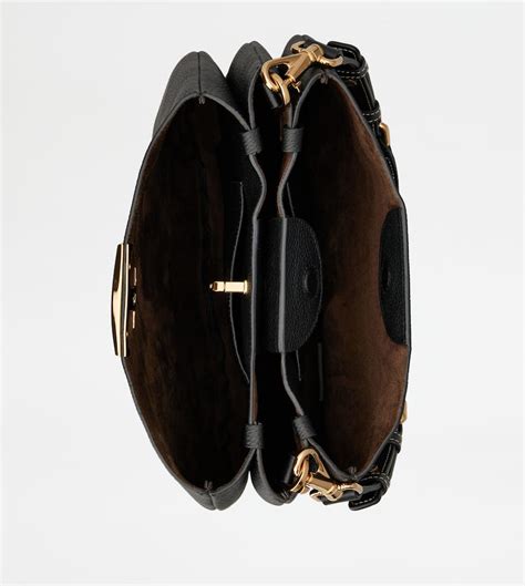 Woman Black T Timeless Shoulder Bag In Leather Small