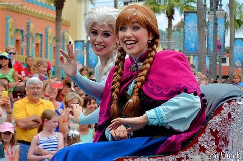 Anna And Elsa Sexy Disney Princess Sexy Disney Hollywood Studios Disney