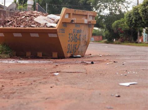 Motociclista Morre E Garupa Fica Ferida Após Bater Em Caçamba No