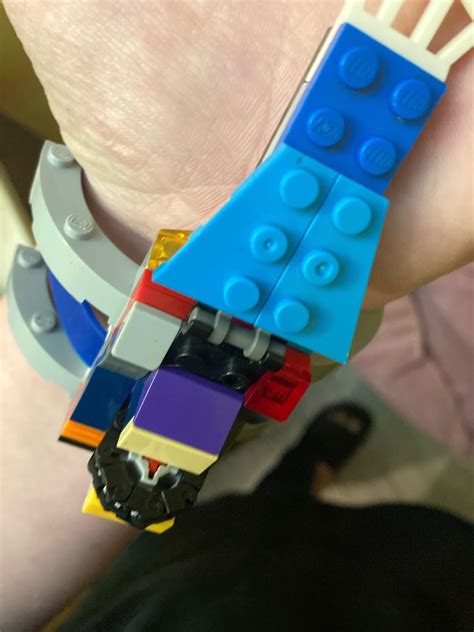 I Made A Lego Web Shooter From Spider Man But Poor Guy Style Rlegoinventions