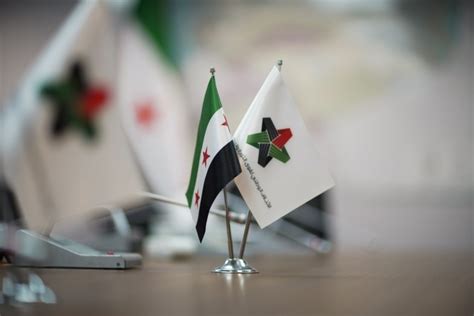 الائتلاف الوطني قرار ميليشيات Pyd الإرهابية بحظر النقاب يهدد النسيج