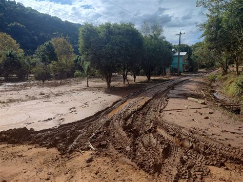 Defesa Civil Confirma 100 Mortes Devido Ao Temporal No Estado
