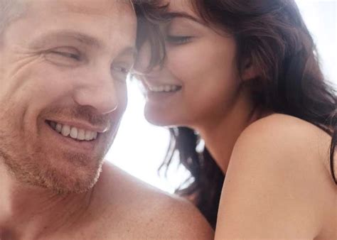 Exploring 15 Reasons Why Women Date Older Men Blog