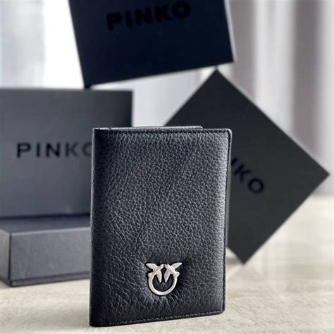 PINKO ️ Цена: 1500 ₽ ️Обложки для паспорта в шикарном качестве ...
