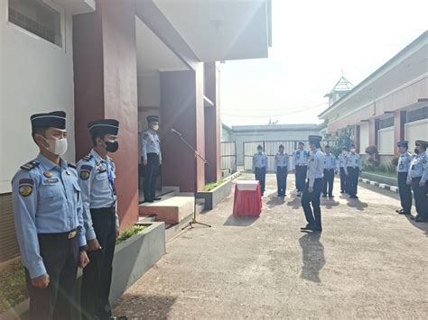 Lapas Banceuy Bandung Gelar Apel Ikrar Bersama Dan Penandatanganan Pakta Integritas Netralitas