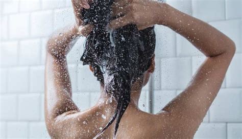 3 Amazing Health Benefits Of Bathing With Cold Water