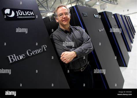 Alan Gara Ibms Chief Developer Of Computer Type Blue Genep Poses