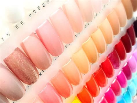 まだマニキュアに頼ってる？セルフケア派のあなたに贈る♡【ジェルネイル】をおすすめする理由とは？｜ホットペッパービューティーマガジン