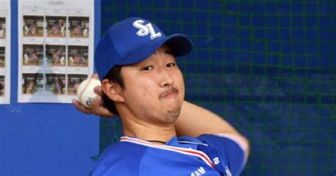 최재흥불펜 투구중 포토