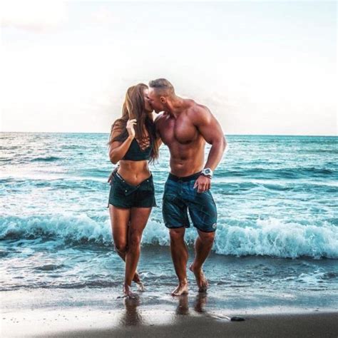Cuatro Buenos Motivos Para Entrenar En Pareja Adictos Al Gym