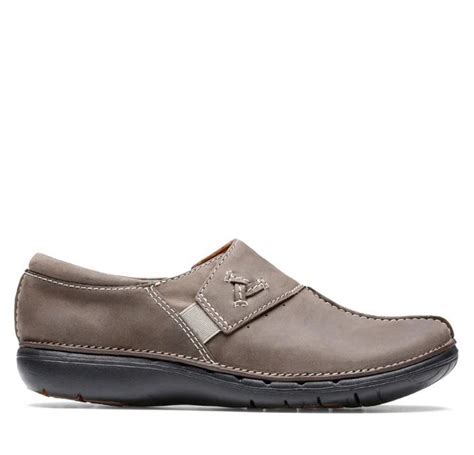 Clarks Unloop Ave