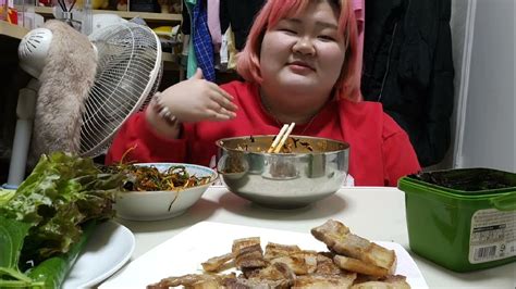 배홍동 비빔면 먹방삼겹살을 빙자한 토크 Youtube