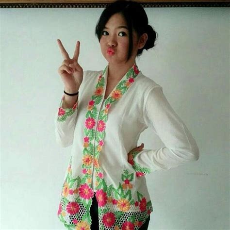 Pictures Of Julie Simone