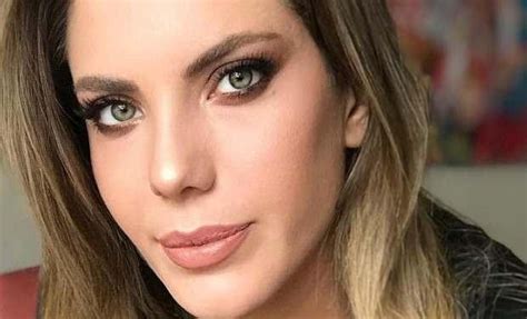 Yasak Elma Dizisi Oyuncusu Eda Ece O Reklam Yapt Na Bin Pi Man Oldu Magazin Haberleri