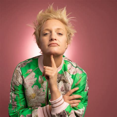 Emma Willmann Stand Up Comedian I Nyc Comedy Club Show Tickets