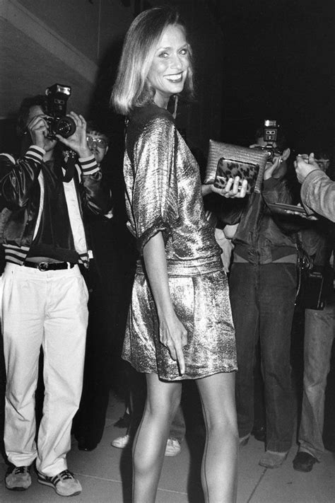 40 Glamorous Photos Of Lauren Hutton In The 1970s And 1980s ~ Vintage