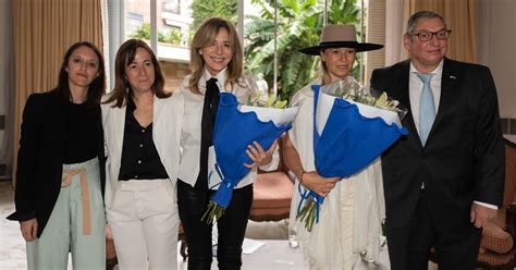 Mujeres Que Inspiran Un Encuentro En La Embajada Del Uruguay En La
