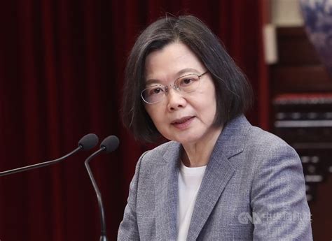 執政7年表現怎樣 最新民調10分滿分蔡英文372分 台灣 香港中通社