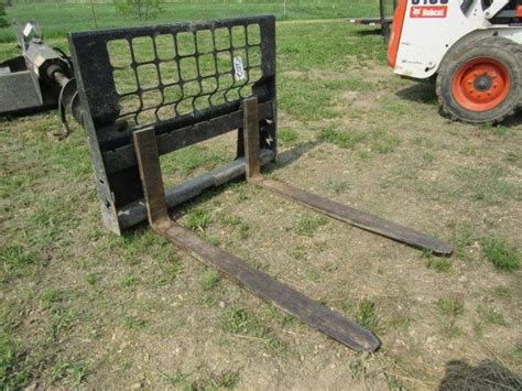 Bobcat Fork Attachment Good Condition Ready To Use Mcpherson